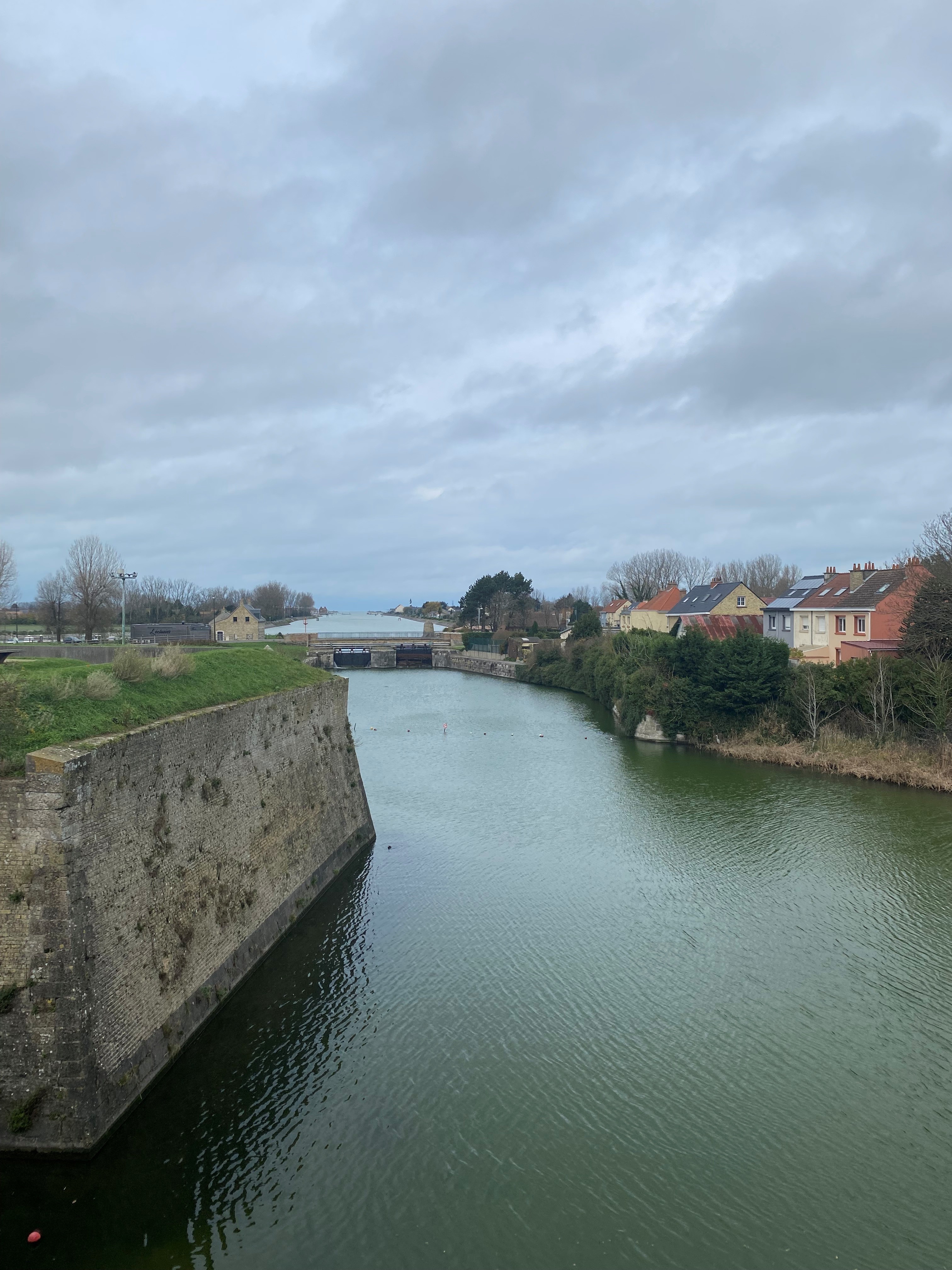 DE VAUBAN AUX ISLANDAIS par Sylvie DEULLY
