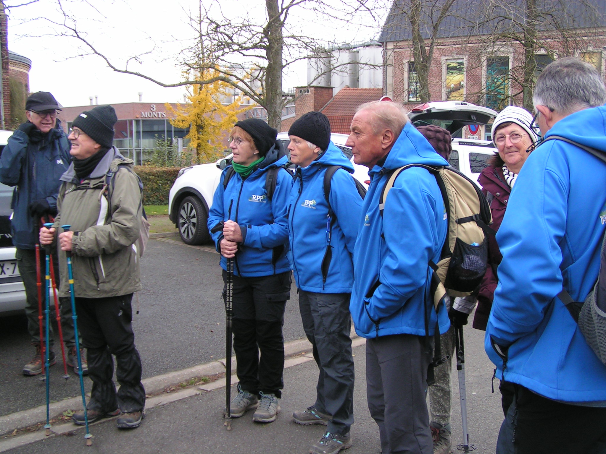 AUTOUR DE SAINT-SYLVESTRE-CAPPEL - Par Janine et Jean THOREL